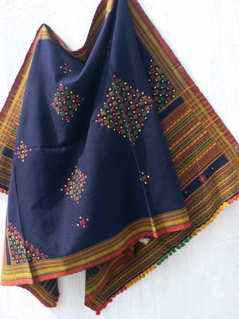 Darkest-Blue mirrorwork Bhujodi woolen Shawl – Shilphaat.com
